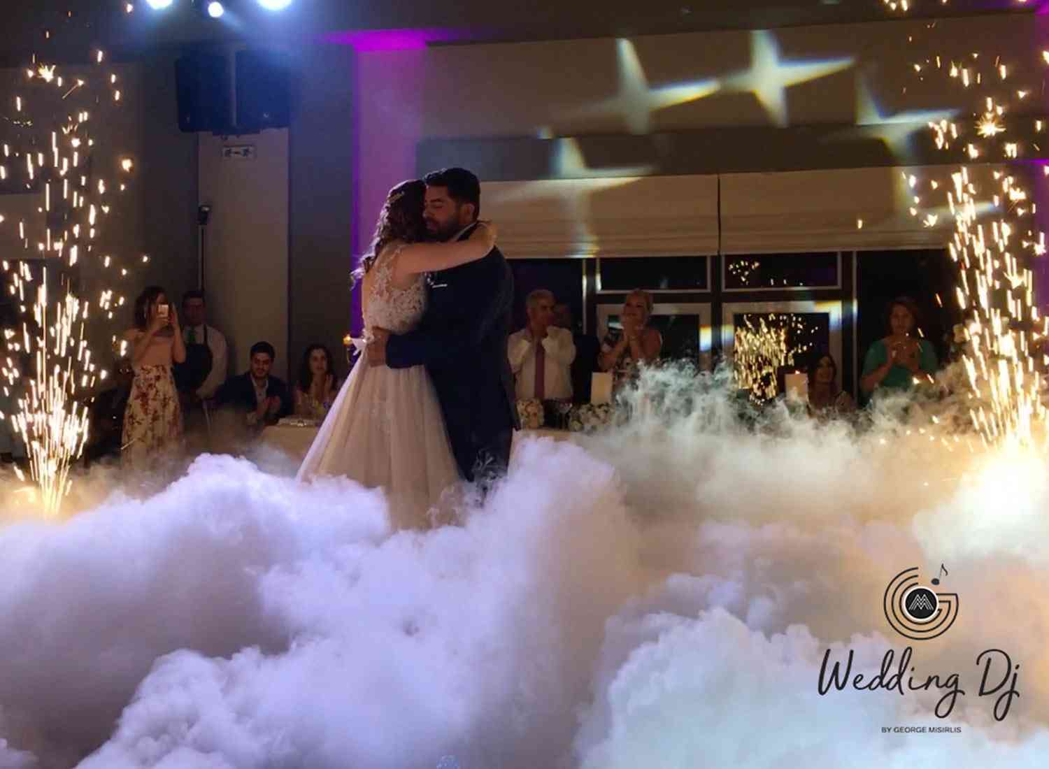 ΚΑΠΝΟΣ-ΞΗΡΟΥ-ΠΑΓΟΥ-DANCING-ON-CLOUDS-EFFECT-DRY-ICE-EFFECT2 - Wedding ...